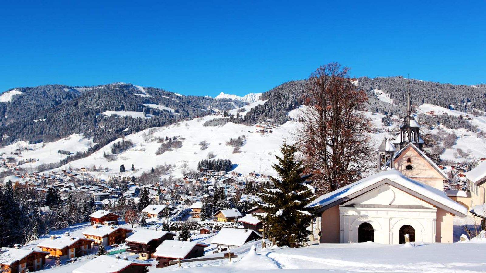 Escapades en montagne : 6 villages de charme à découvrir avant la fin ...