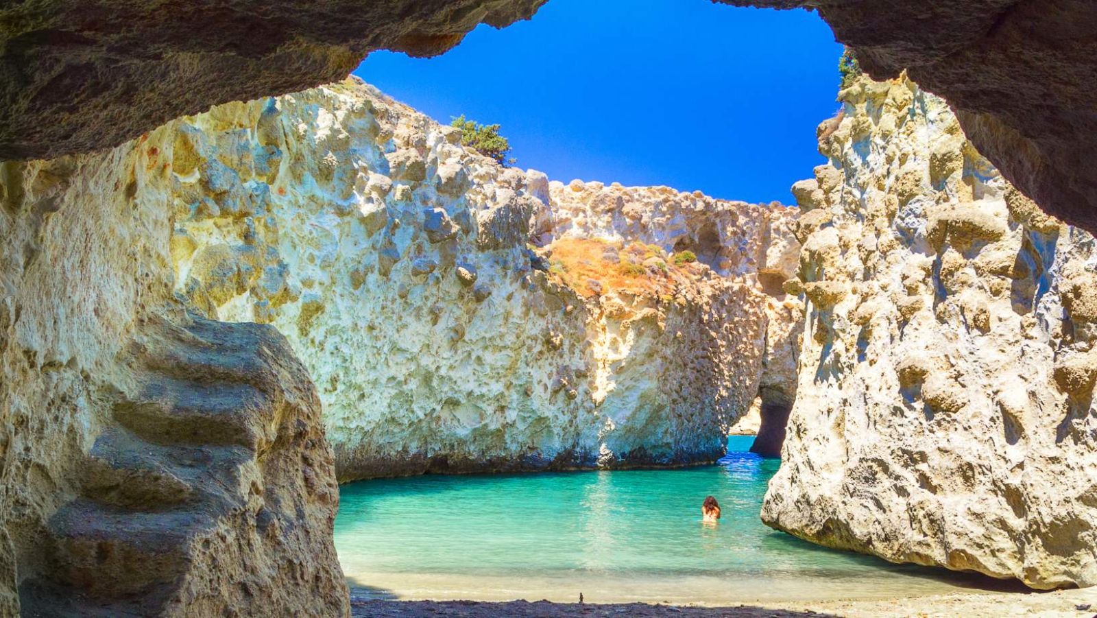 Cyclades : Top 10 des sites mythologiques à explorer absolument